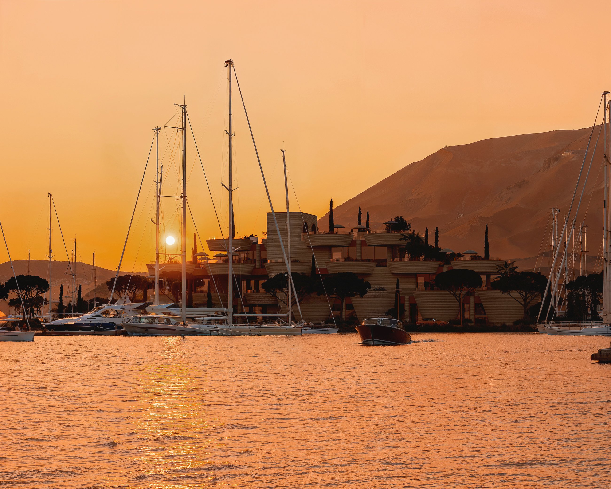 Orikum — Chris Precht